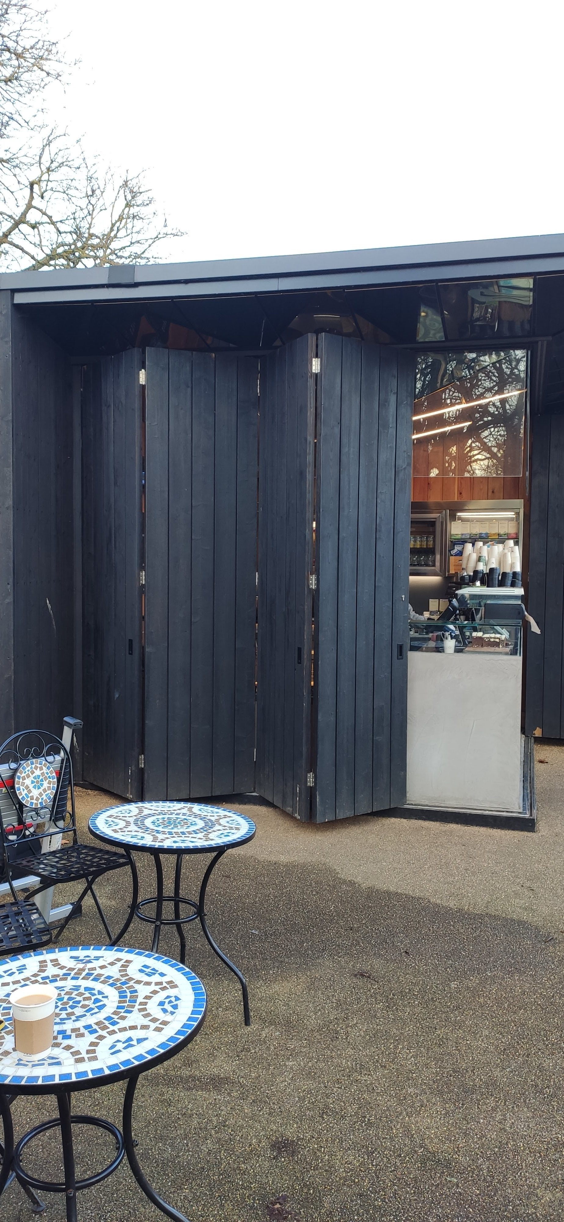 Bi-Fold Timber Doors to Cafe in Kensington Gardens London W2 - BIFOLD ...